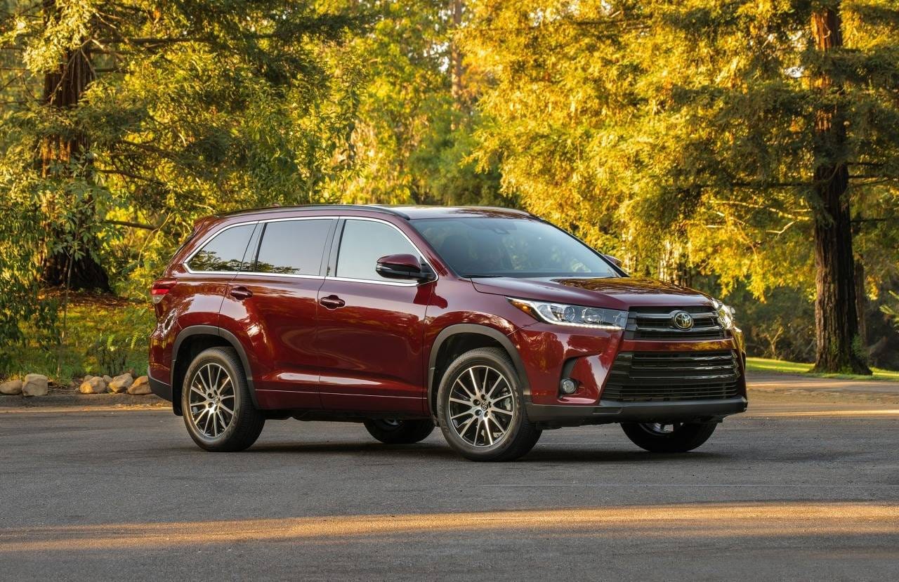 2018 Toyota Highlander Pricing, Review, Pictures and Specs | CARHP